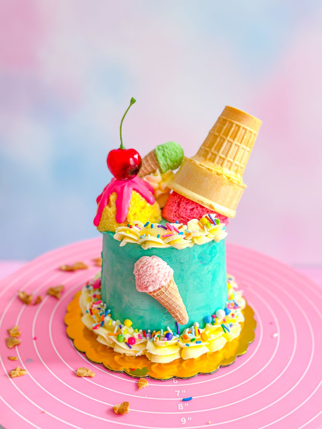 ICE CREAM CAKE DECORATING (Photo Booth Event) - Joyraft