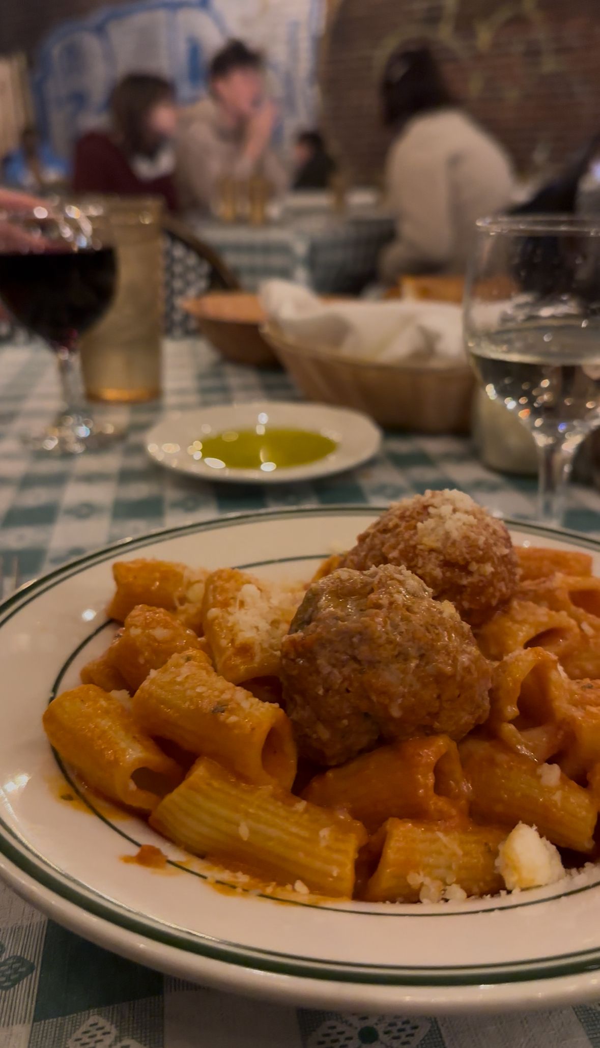 Tony & Elaine’s | North End [10/01/25]