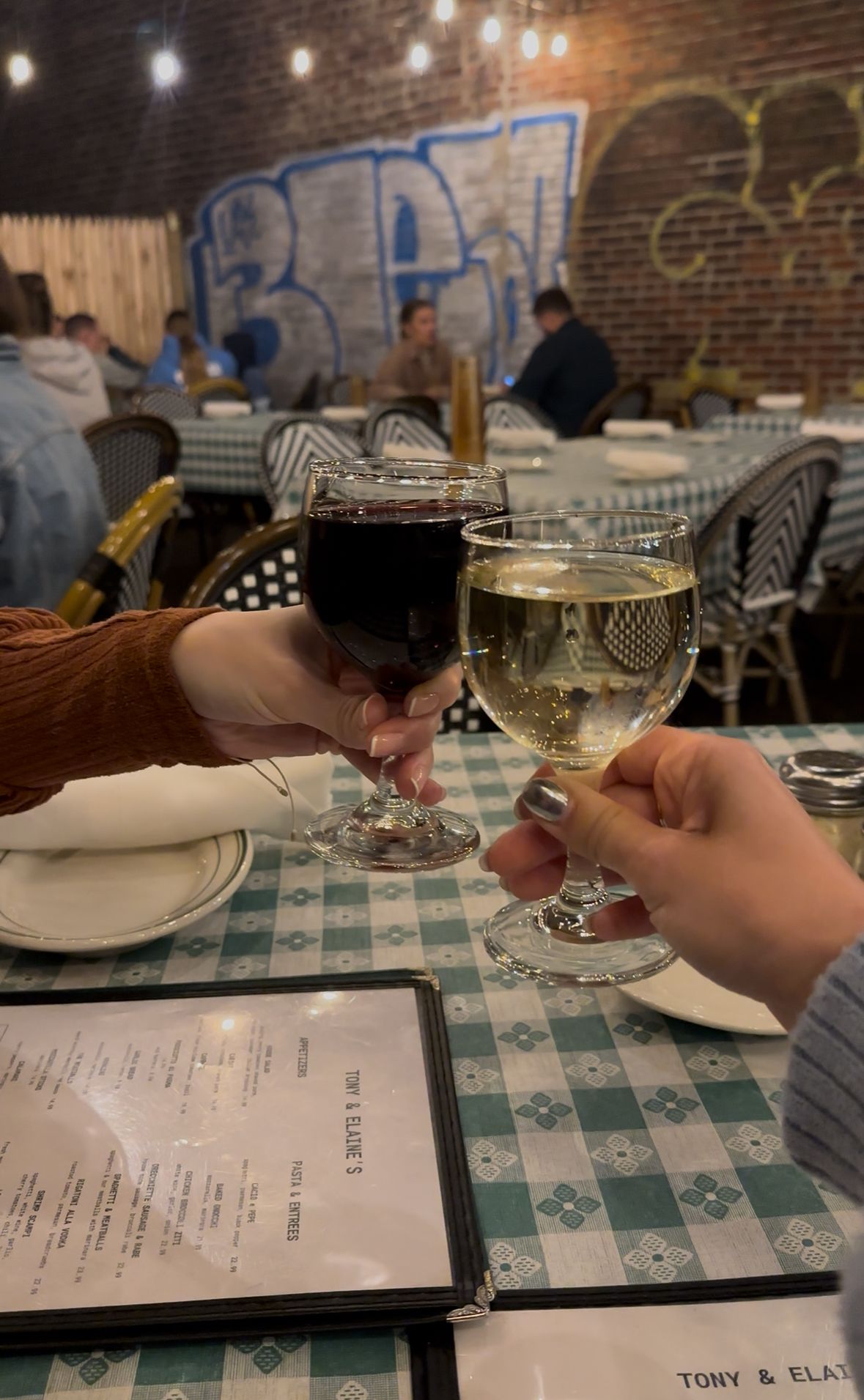 Tony & Elaine’s | North End [10/01/25]