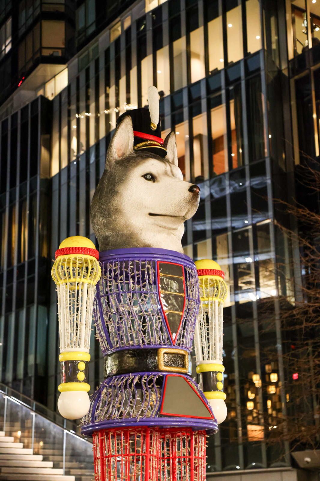 Holiday Kingdom in Downtown | 12 Festive Animal Nutcracker Displays [11 ...