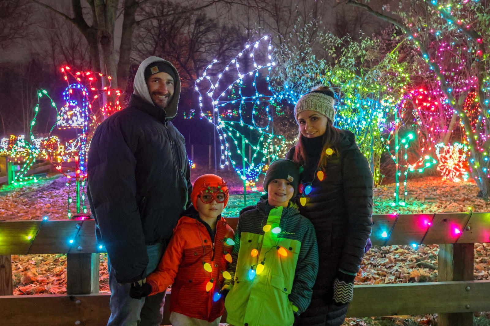 Holiday Lights Spectacular [11/28/25]