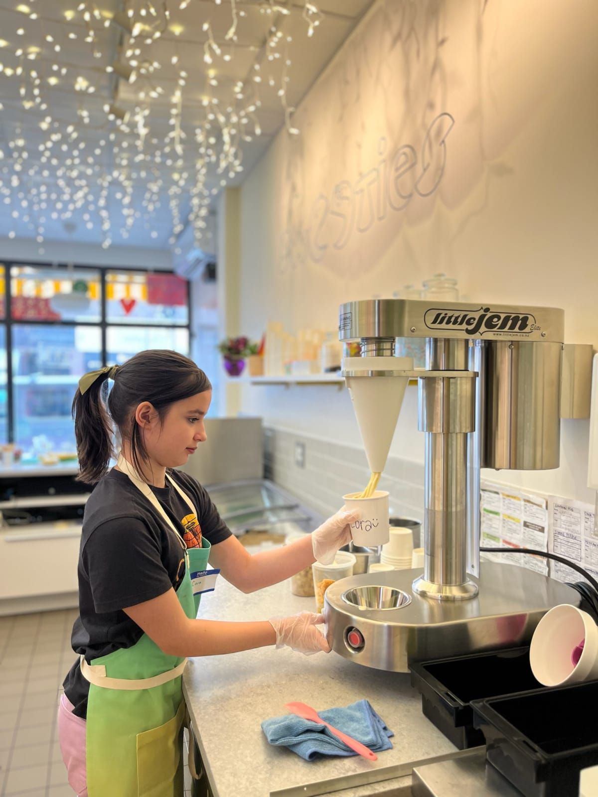 sweeties New Zealand Style Ice Cream *KIDS* Class [02/18/26]