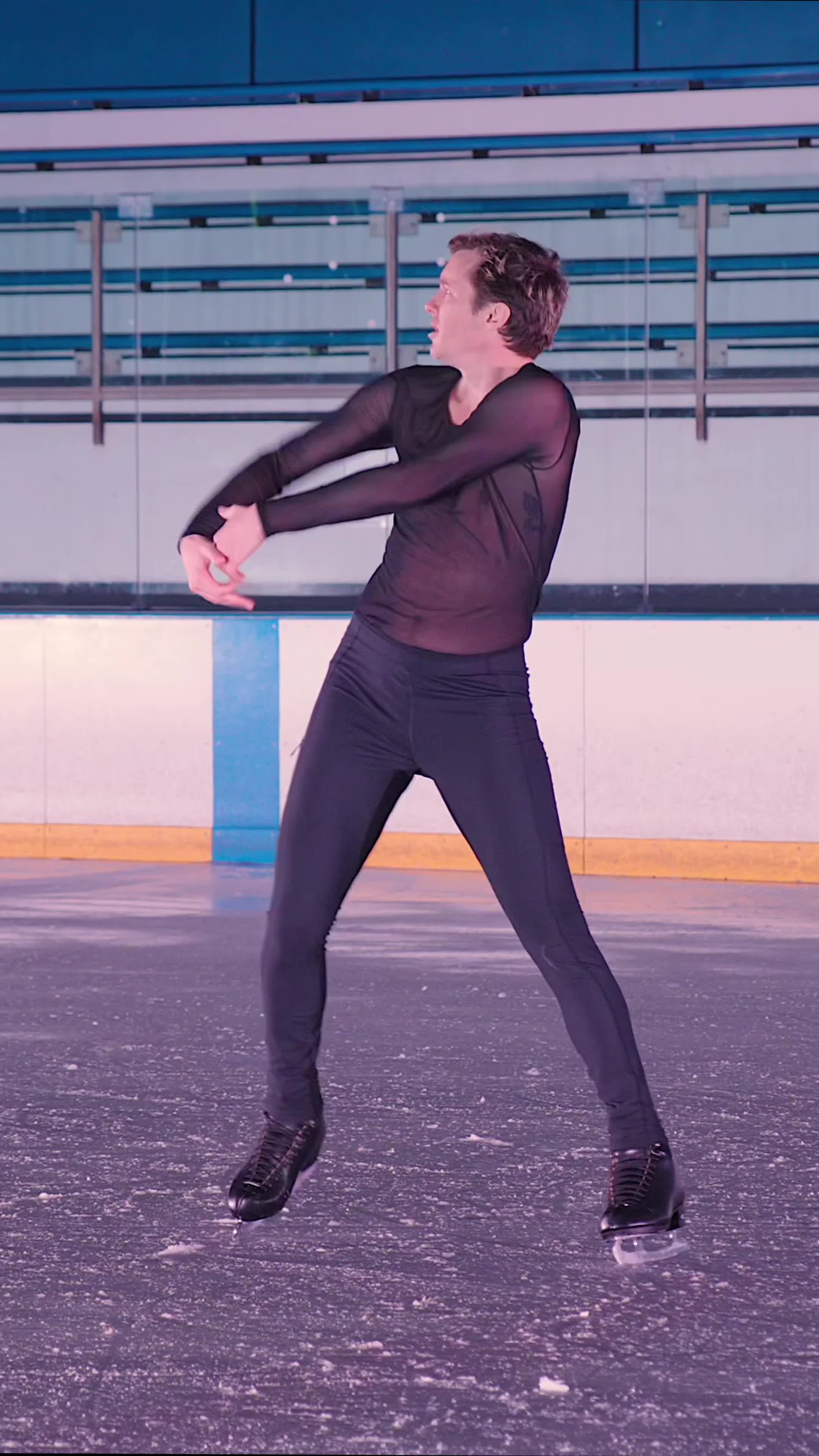 FREE Open Skate Class + Professional Skating Show [06/14/26]